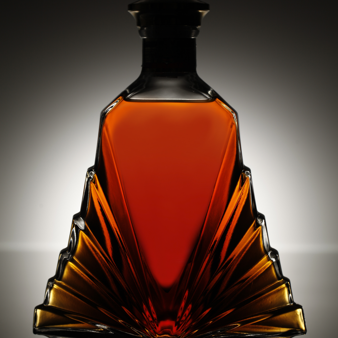 Private Label Perfume Manufacturer Dehnee Perfume Factory UAE